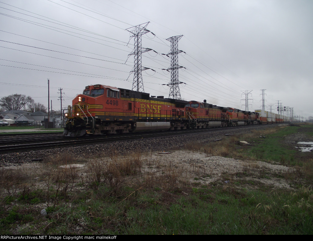 BNSF 4498
